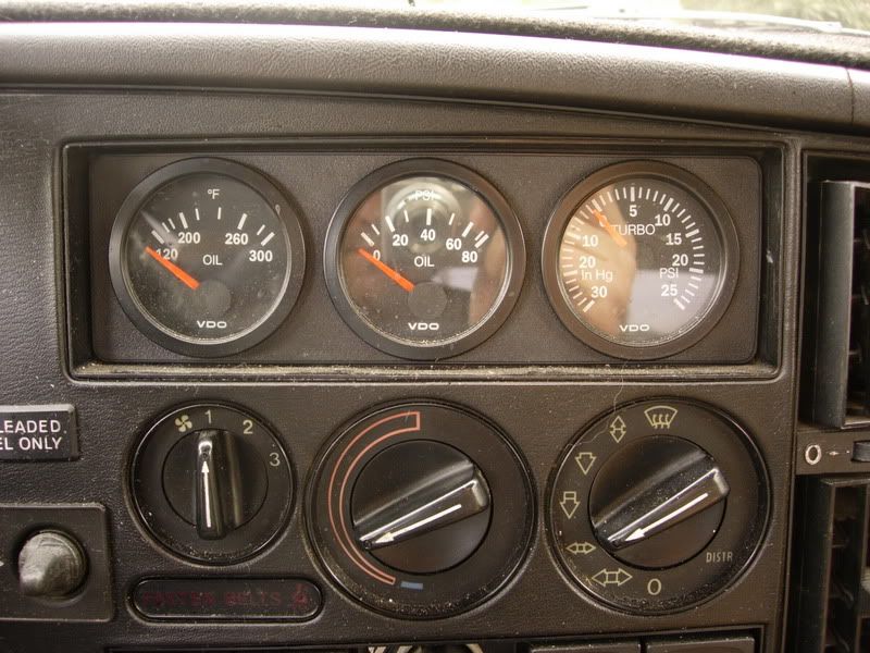 Looking for new gauges... | SaabCentral Forums